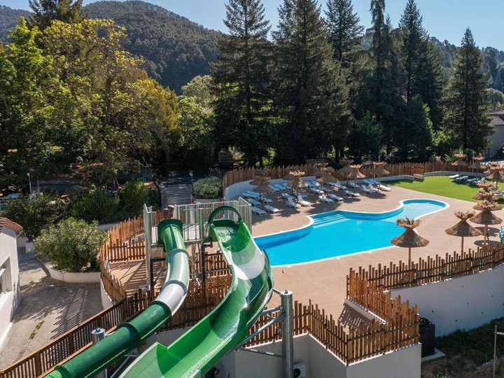 50 M² Mobil-home ∙ 5 Chambres ∙ 12 Personnes - Gard