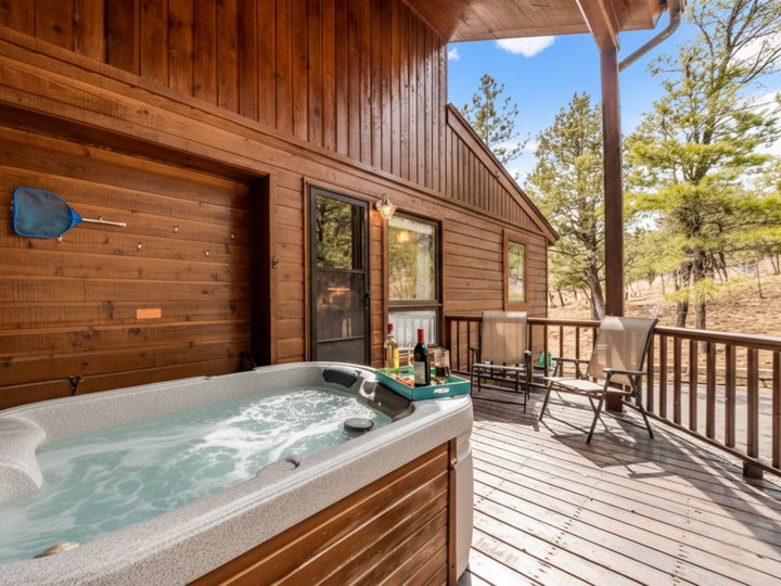 335 M² Cabin ∙ 5 Bedrooms ∙ 12 Guests - Ruidoso, NM