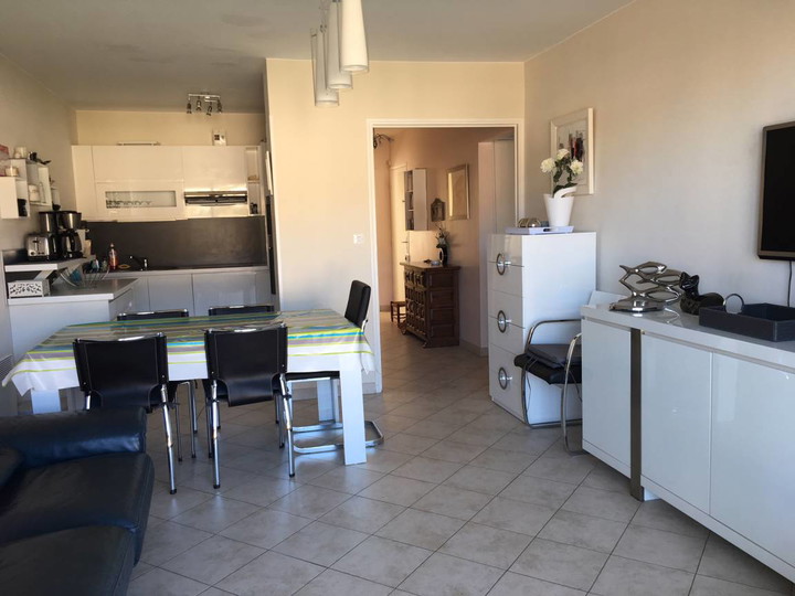 57 M² Apartamento ∙ 2 Habitaciones ∙ 4 Huéspedes - Le Lavandou