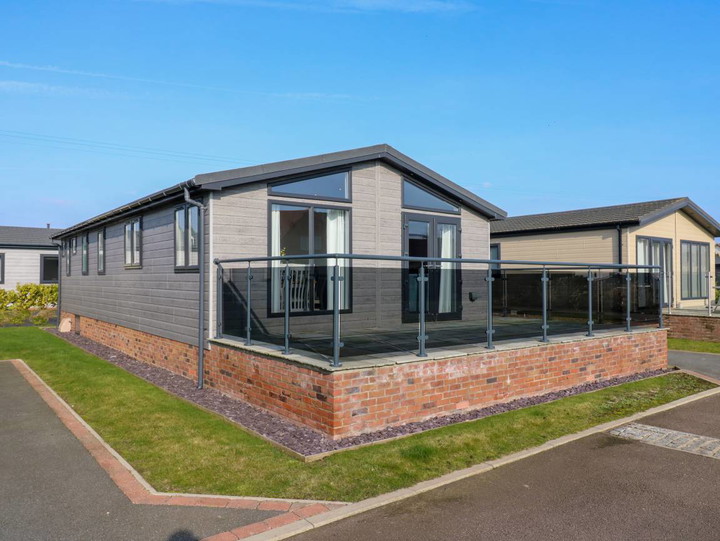 Cottage ∙ 2 Bedrooms ∙ 4 Guests - Burnham Market