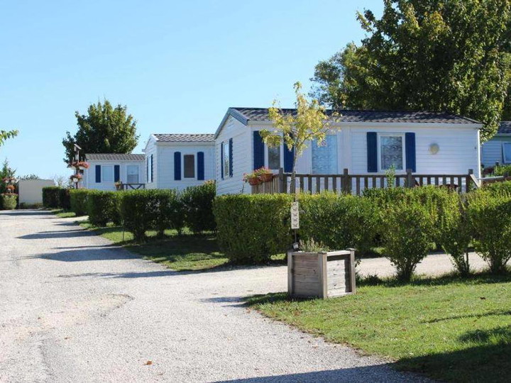 30 M² Mobil-home ∙ 2 Chambres ∙ 6 Personnes - Dordogne