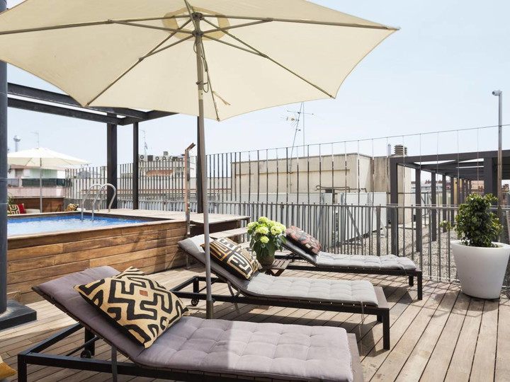 80 M² Apartment ∙ 3 Bedrooms ∙ 8 Guests - Barcelona