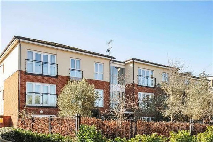 21 M² Private Room ∙ 2 Bedrooms ∙ 2 Guests - London
