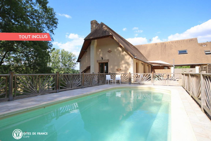 210 M² Gîte ∙ 4 Chambres ∙ 6 Personnes - Louviers