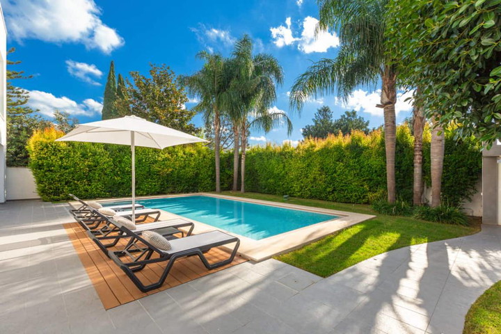 160 M² Villa ∙ 3 Bedrooms ∙ 6 Guests - Lecce