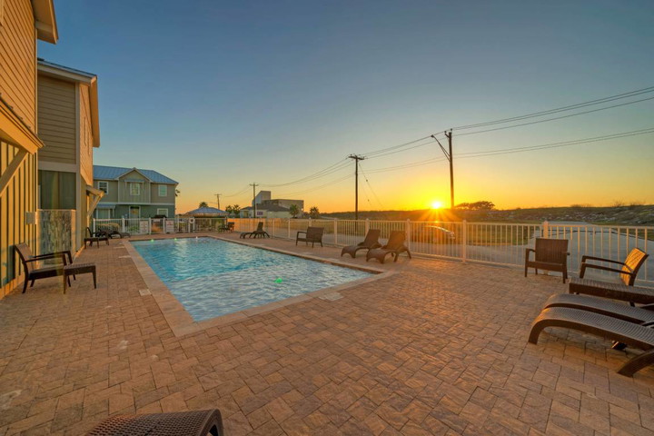 119 M² House ∙ 3 Bedrooms ∙ 8 Guests - Corpus Christi, TX