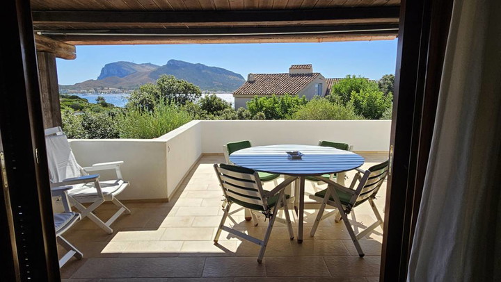 71 M² Apartment ∙ 3 Bedrooms ∙ 6 Guests - Golfo Aranci