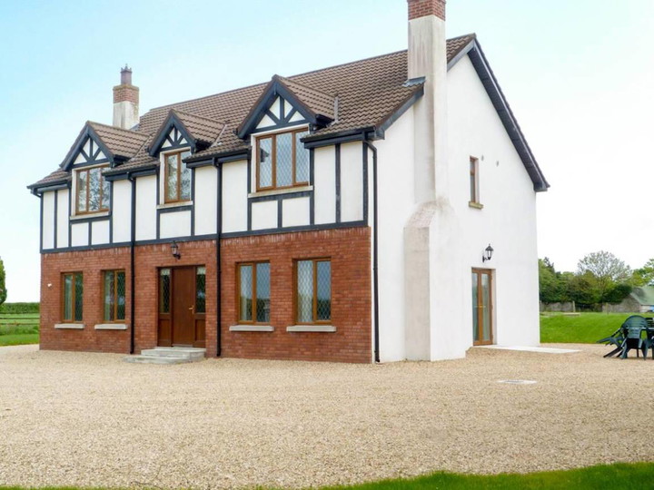 Cottage ∙ 4 Bedrooms ∙ 9 Guests - Kilkenny