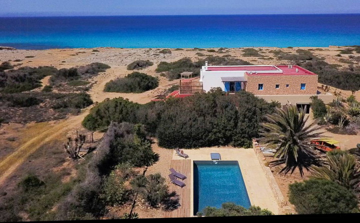 200 M² Casa ∙ 5 Habitaciones ∙ 10 Huéspedes - Formentera