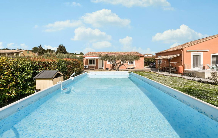 67 M² Maison De Vacances ∙ 2 Chambres ∙ 5 Personnes - Sommières