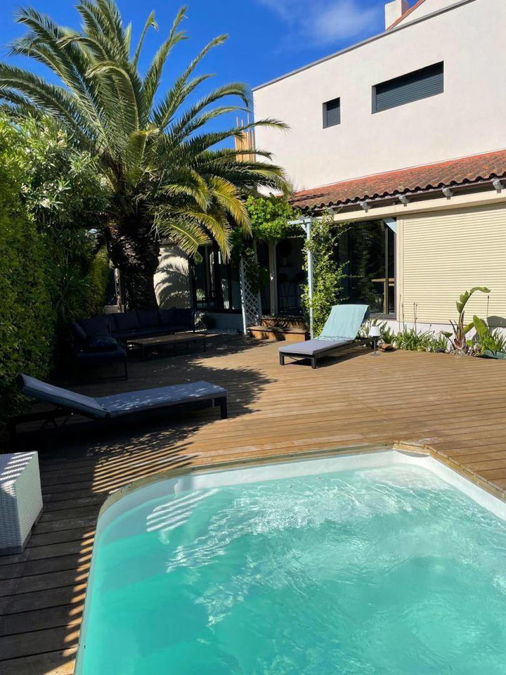 240 M² Gîte ∙ 5 Chambres ∙ 12 Personnes - Saint-Cyprien
