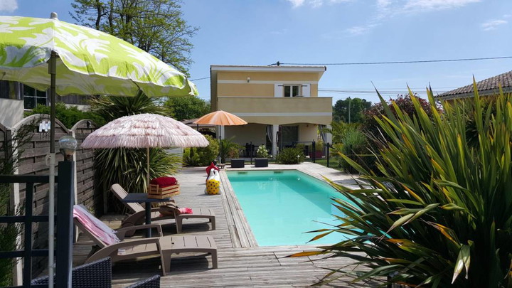 64 M² Gîte ∙ 2 Chambres ∙ 4 Personnes - Gironde