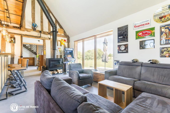 186 M² Gîte ∙ 4 Chambres ∙ 10 Personnes - Eure