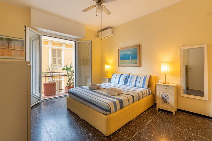 74 M² Apartamento ∙ 1 Habitación ∙ 4 Huéspedes - Spotorno