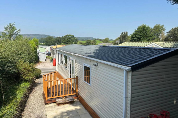 40 M² Cabin ∙ 2 Bedrooms ∙ 4 Guests - Carnforth