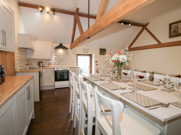 Cottage ∙ 3 Bedrooms ∙ 8 Guests - Shropshire