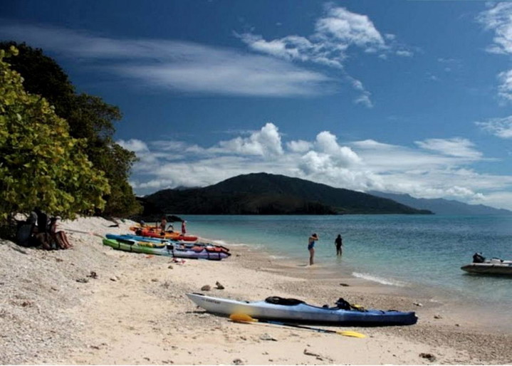 Camping ∙ 1 Bedroom ∙ 8 Guests - Queensland