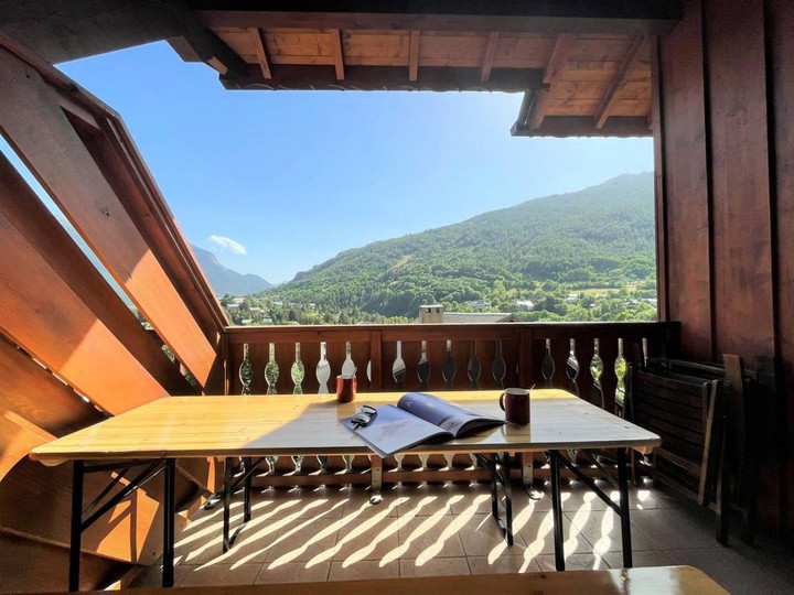 64 M² Apartamento ∙ 4 Habitaciones ∙ 8 Huéspedes - Briançon