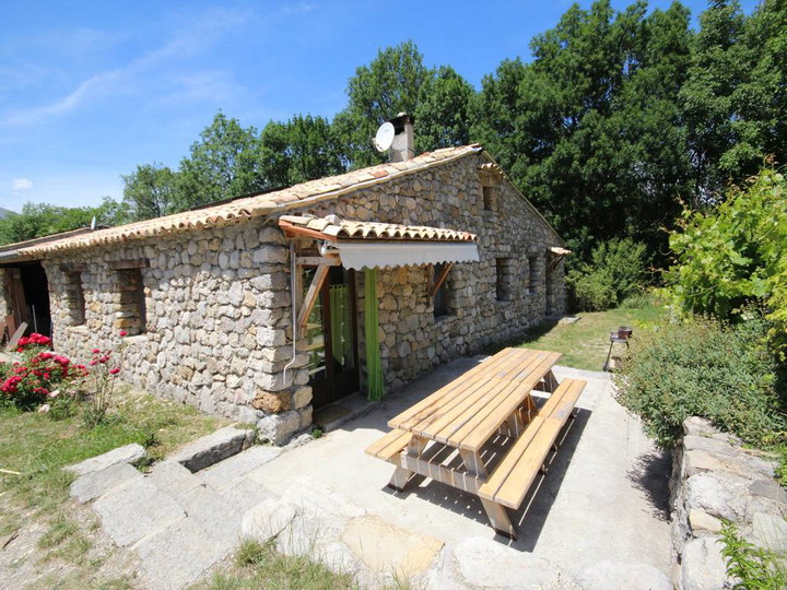 115 M² Gîte ∙ 4 Chambres ∙ 10 Personnes - Alpes-de-Haute-Provence