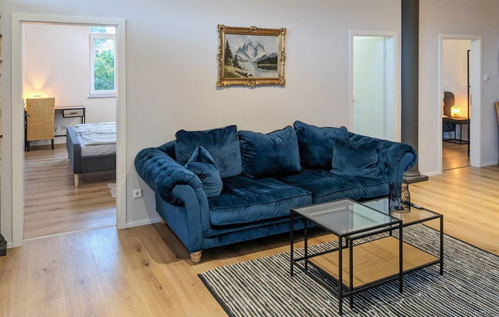 110 M² Ferienwohnung ∙ 3 Schlafzimmer ∙ 6 Gäste - Penzberg