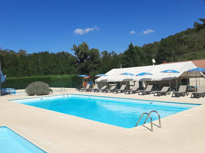 32 M² Mobil-home ∙ 3 Chambres ∙ 6 Personnes - Auvergne