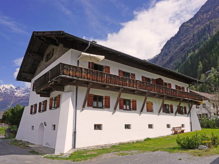 80 M² Apartment ∙ 3 Bedrooms ∙ 6 Guests - Kaunertal