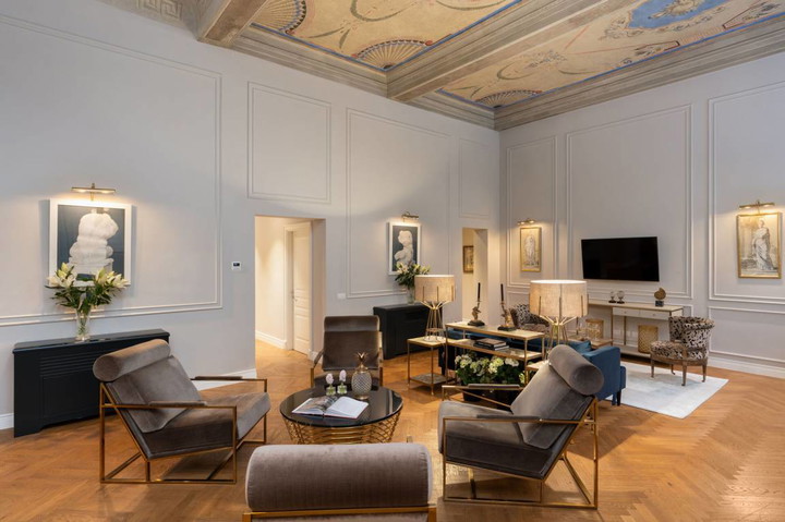 260 M² Apartamento ∙ 4 Habitaciones ∙ 10 Huéspedes - Florencia