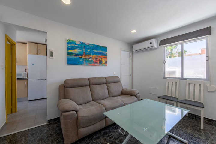 55 M² Apartamento ∙ 2 Habitaciones ∙ 4 Huéspedes - Almería