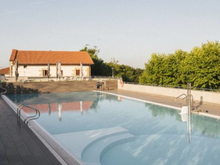 30 M² Caravan ∙ 2 Slaapkamers ∙ 2 Gasten - Baskenland