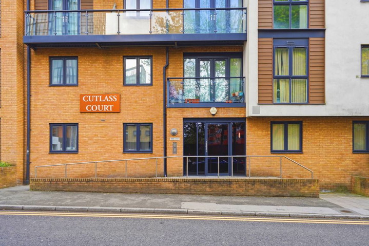 Cottage ∙ 2 Bedrooms ∙ 4 Guests - Birmingham