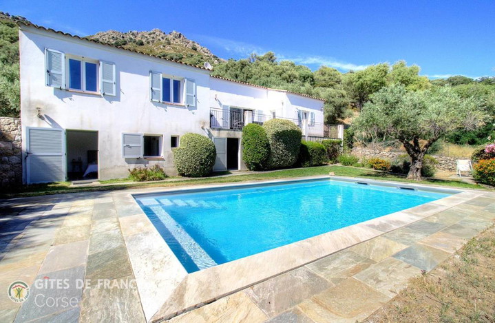 115 M² Gîte ∙ 2 Bedrooms ∙ 4 Guests - Calvi