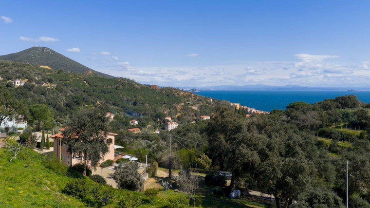 150 M² Villa ∙ 4 Slaapkamers ∙ 8 Gasten - Elba