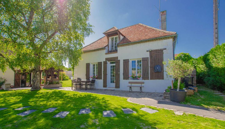 117 M² Gîte ∙ 2 Chambres ∙ 4 Personnes - Troyes