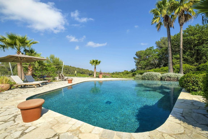 70 M² Apartment ∙ 1 Bedroom ∙ 3 Guests - Vence