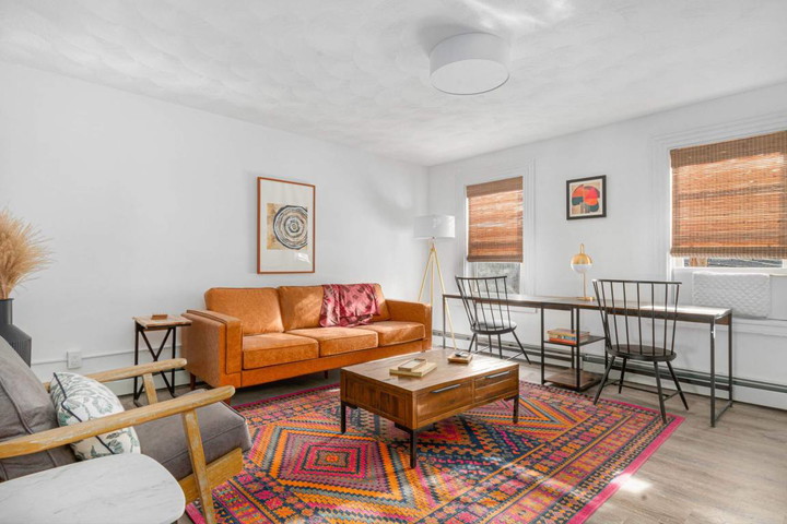 Apartment ∙ 1 Bedroom ∙ 2 Guests - Barrington, RI