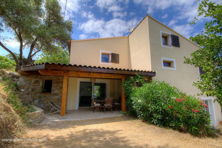 36 M² Gîte ∙ 2 Bedrooms ∙ 4 Guests - Calvi