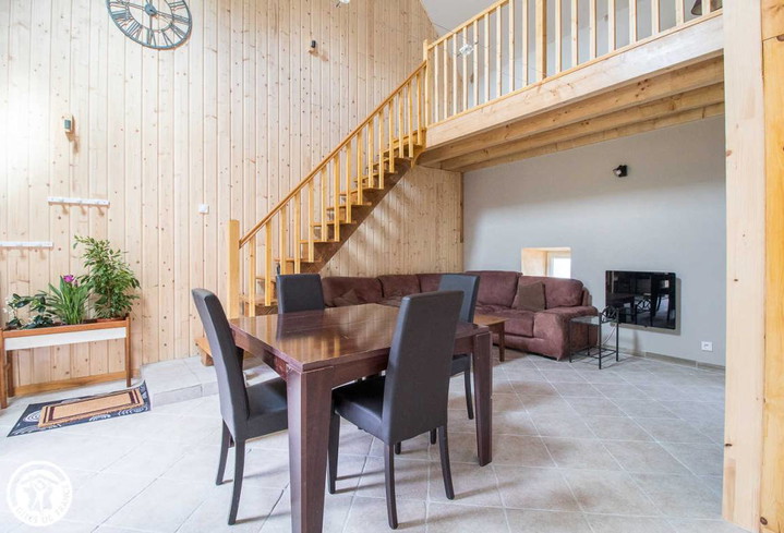 125 M² Gîte ∙ 4 Chambres ∙ 10 Personnes - Puy-de-Dôme