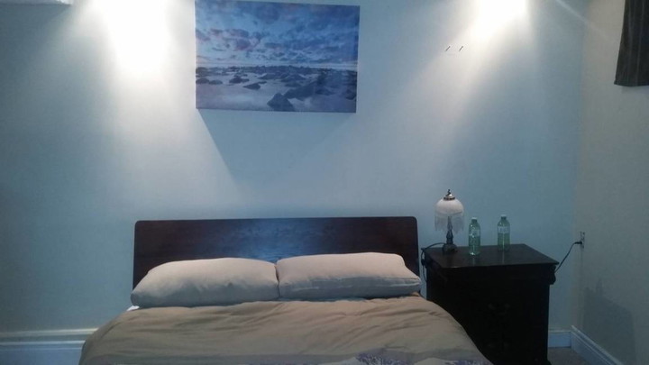 12 M² House ∙ 3 Bedrooms ∙ 3 Guests - Ajax
