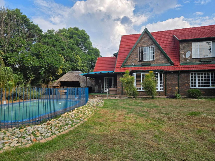 250 M² Maison De Vacances ∙ 5 Chambres ∙ 12 Personnes - Sandton