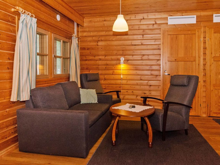 58 M² Huoneisto ∙ 2 Makuuhuonetta ∙ 6 Vierasta - Nurmes