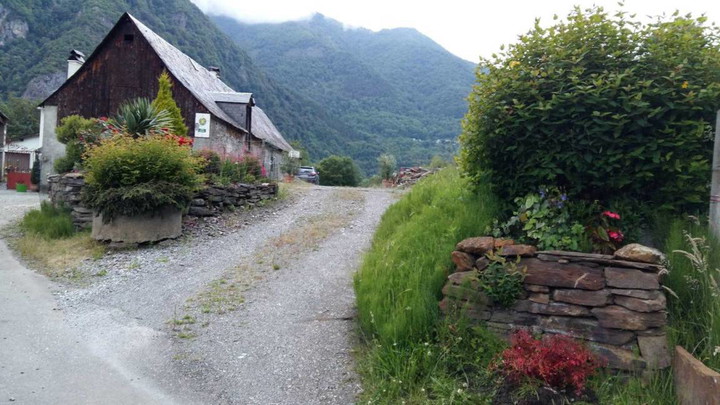 70 M² Gîte ∙ 2 Bedrooms ∙ 6 Guests - Les