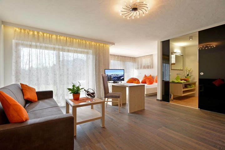 41 M² Hotel ∙ 1 Bedroom ∙ 2 Guests - Söll