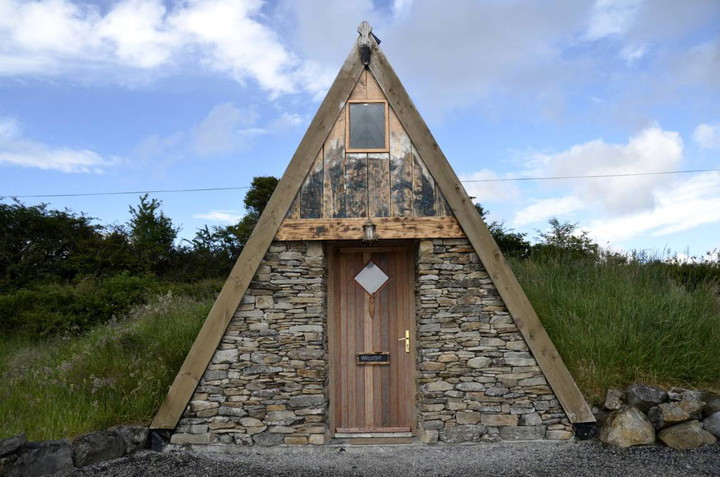 Cabin ∙ 1 Bedroom ∙ 4 Guests - Castlebar