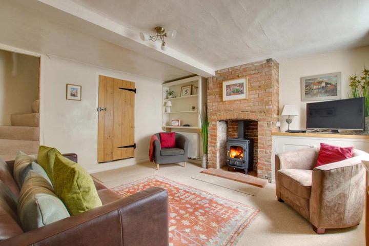 Cottage ∙ 2 Bedrooms ∙ 4 Guests - Woodbridge, UK