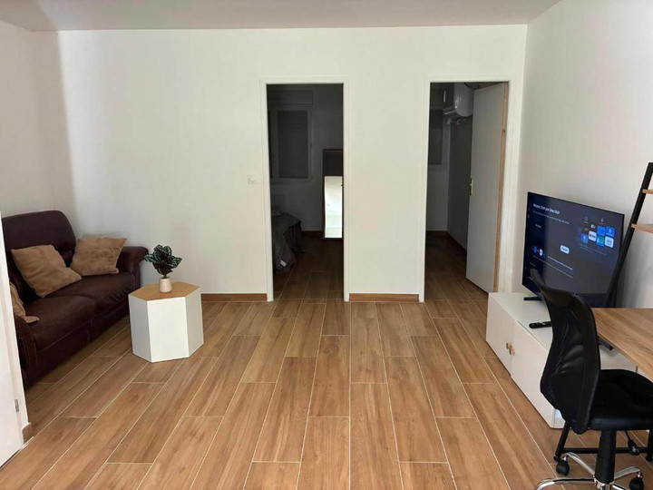 45 M² Apartamento ∙ 2 Habitaciones ∙ 6 Huéspedes - Arpajon