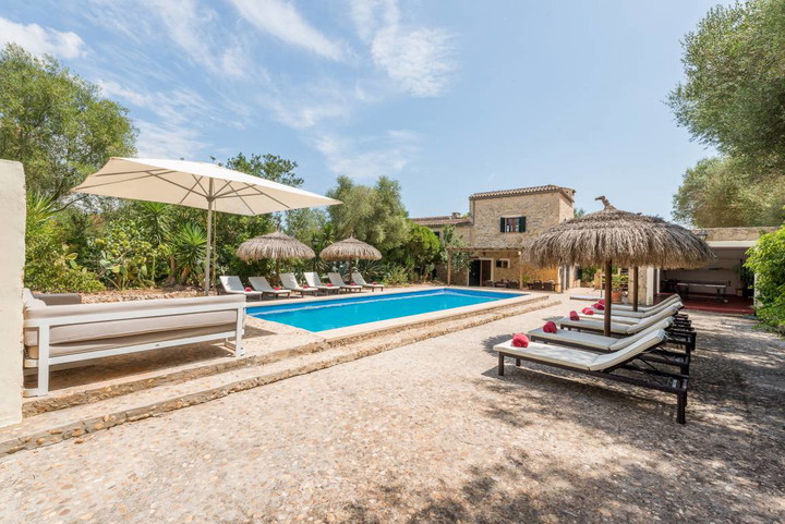 400 M² Villa ∙ 6 Bedrooms ∙ 12 Guests - Manacor