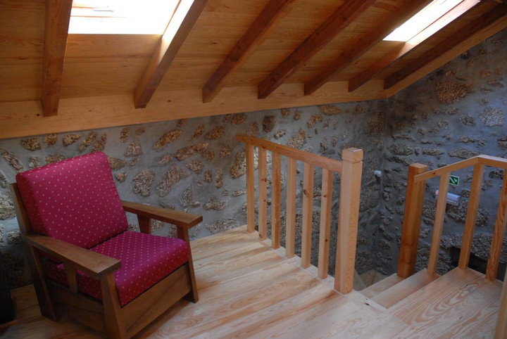 250 M² Casa ∙ 5 Quartos ∙ 10 Hóspedes - Gouveia