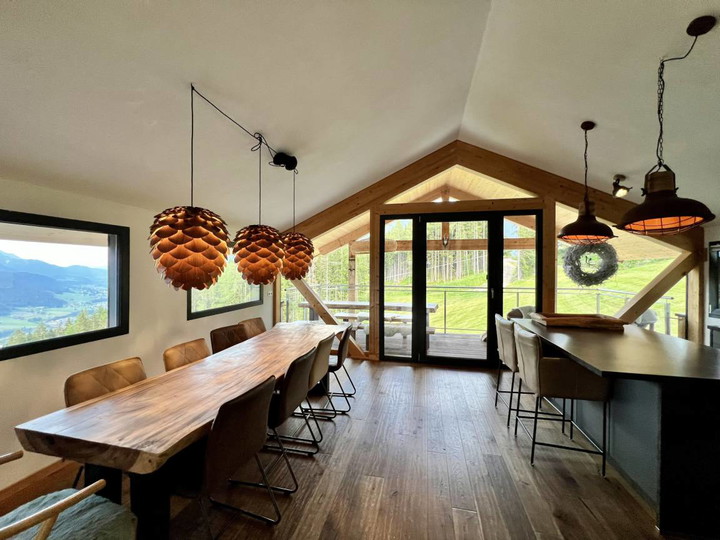 120 M² Chalet ∙ 4 Bedrooms ∙ 9 Guests - Schladming