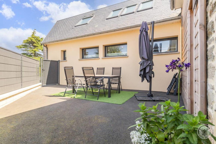 Gîte ∙ 7 Schlafzimmer ∙ 14 Gäste - Avranches