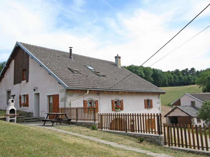 76 M² Cottage ∙ 3 Bedrooms ∙ 6 Guests - Alps